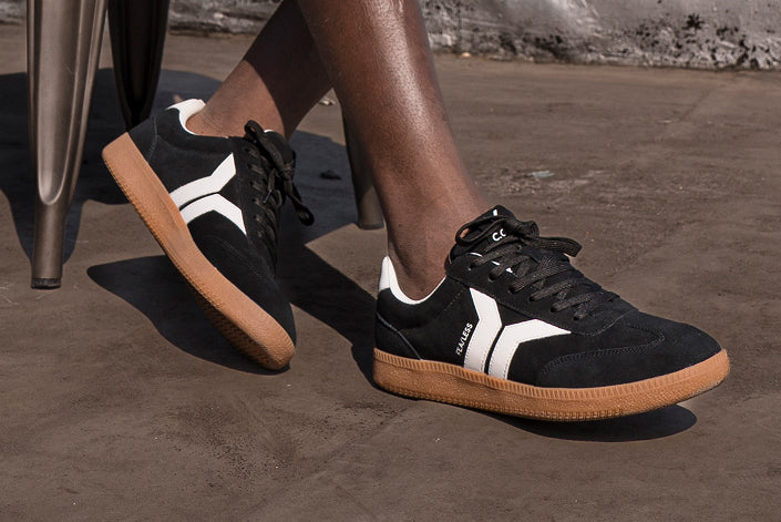 Footwear - Curve Gear